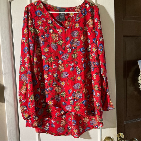 Chelsea & Theodore | Tops | Chelsea Theodore Boho Floral Peasant ...